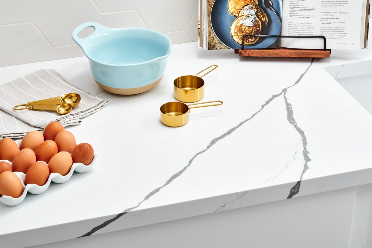 Top tips and tricks what to do with a kitchen bar | Interior Design ...
